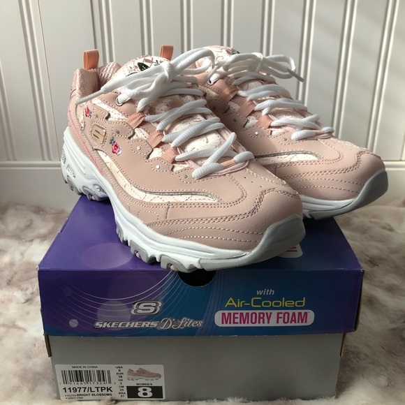 Skechers | Shoes | Skechers Dlights Pink Sneakers | Poshmark
